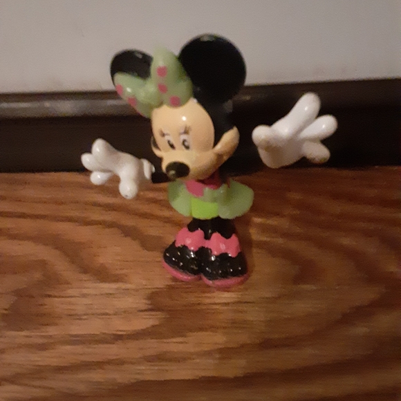Toys | Small Minnie Mouse Toy Figure | Poshmark